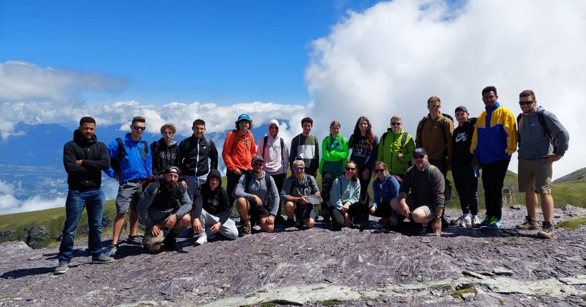 Lehrlingsausflug 2022: Lernende werden zu Gipfelstürmern